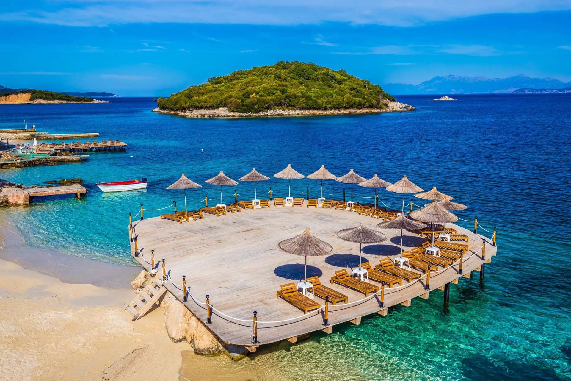 Visiter Tirana en 3 jours : guide complet dans la capitale albanaise ...