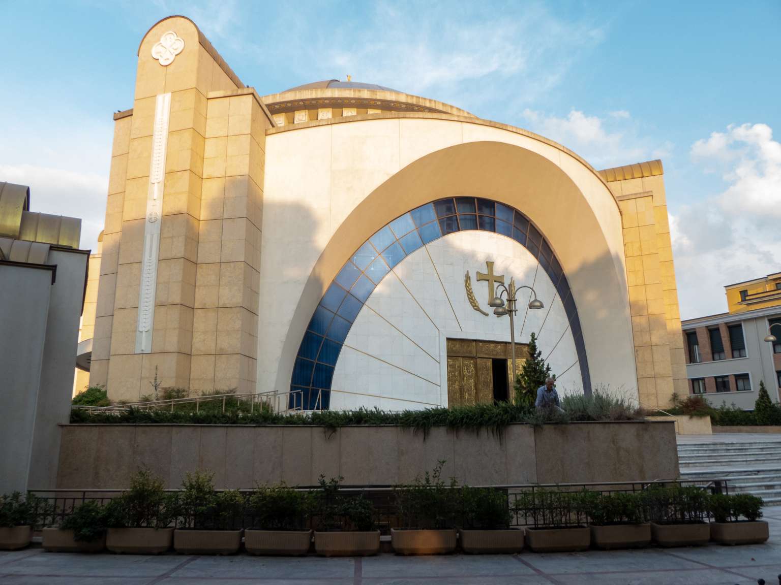 Visiter Tirana en 3 jours : guide complet dans la capitale albanaise ...